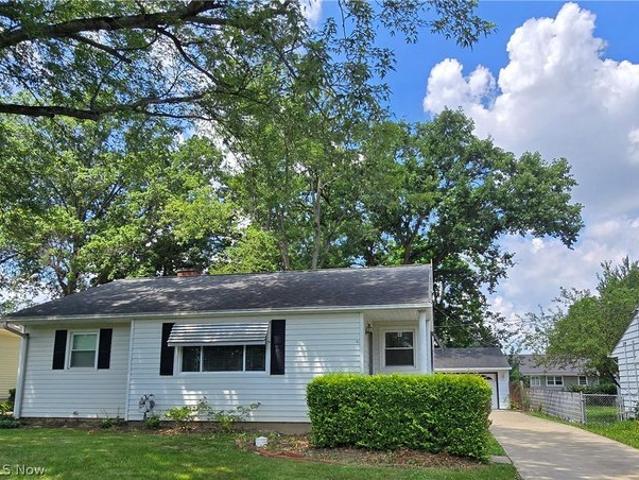 976 N Pasadena Ave, Elyria, OH 44035