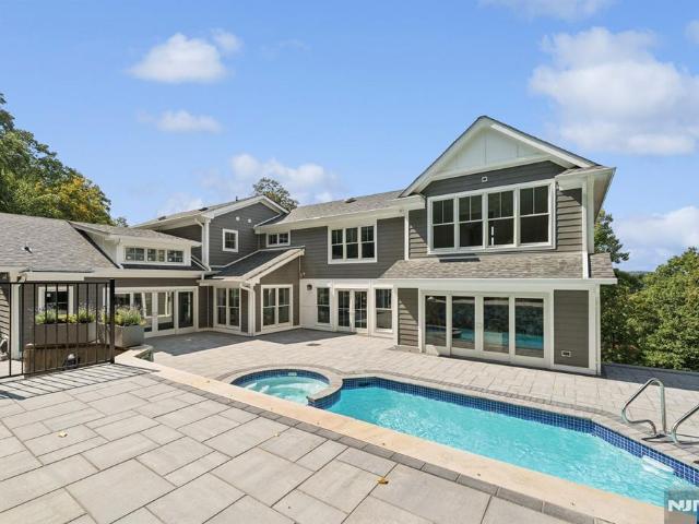 976 Scioto Drive