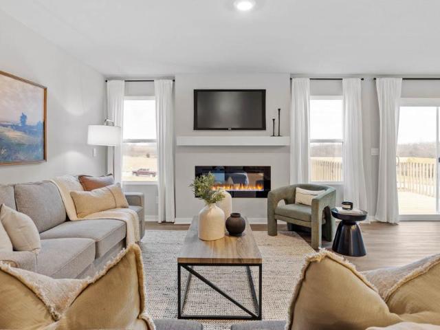 9776 47th Bay NE