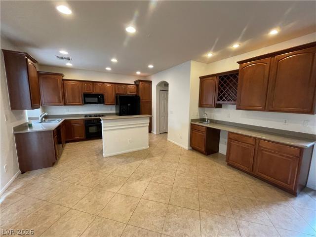 9778 twin ponds court