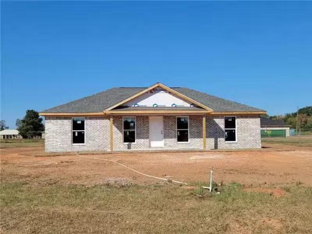 9770 BRIGHTON CT, CHUNCHULA, AL 36521 Single Family Residence.