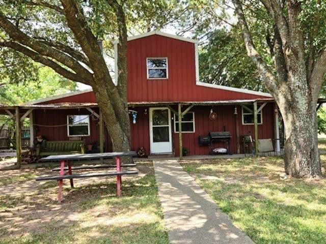 9770 County Road 2514, Eustace, TX 75124