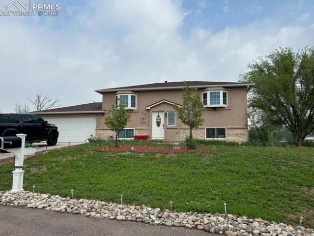 9770 Wineglass Rd, Fountain, CO 80817
