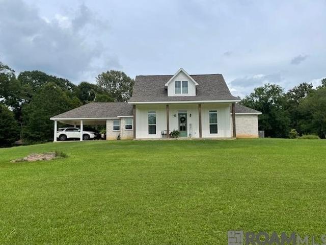 9771 Bank St Ext, Clinton, LA 70722