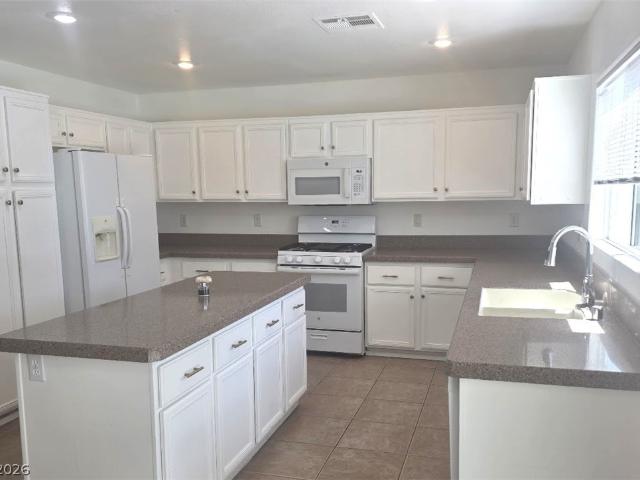 977 Cardelina Lane