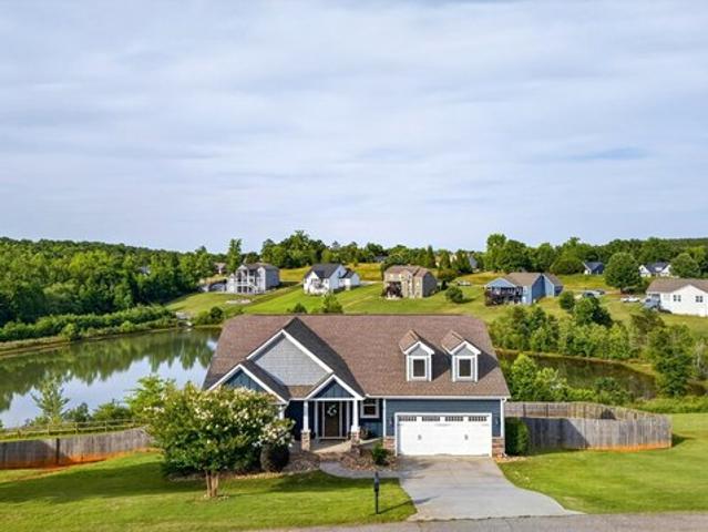 977 Garnet Cir, Chesnee, SC 29323