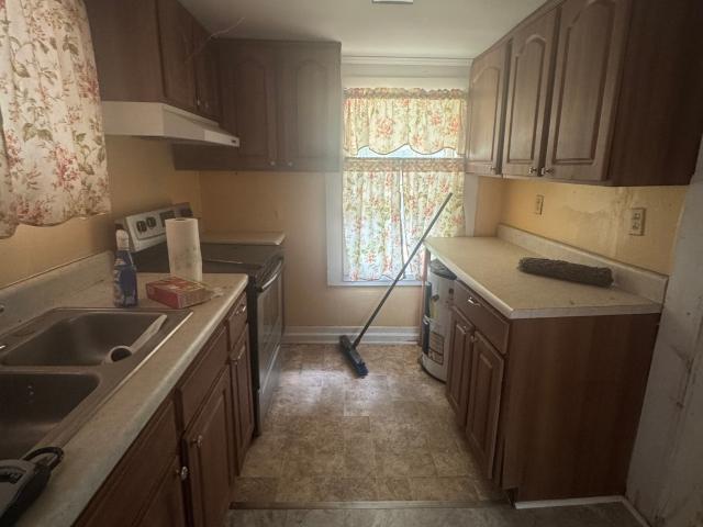977 Mapp Street