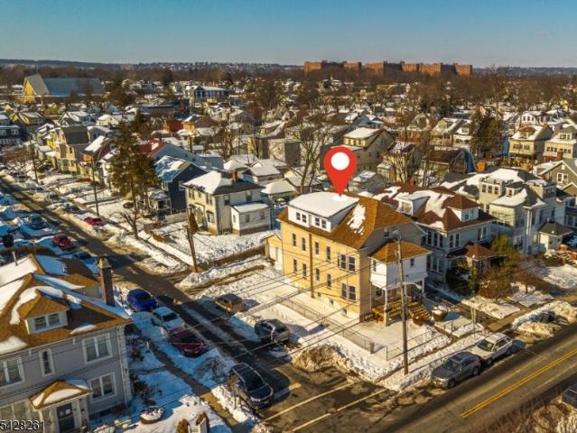 977 Sanford Ave, Unit 3, Irvington, NJ 07111 | MLS #4024 | Compass