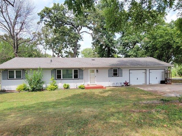 977 W Crestwood Dr, Monett, MO 65708
