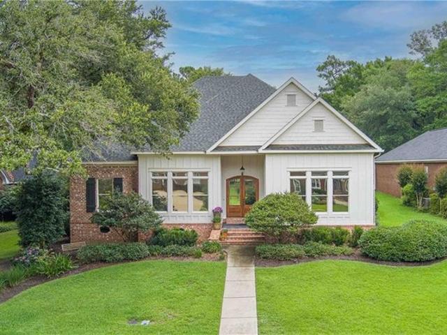 9784 Aspen Cir, Daphne, AL 36527