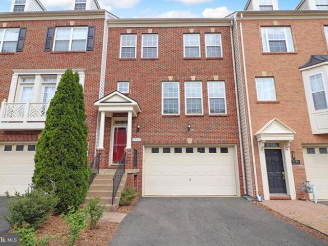 9784 Corbett Pl, Manassas Park, VA 20111
