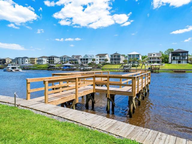 9785 Anchor Dr