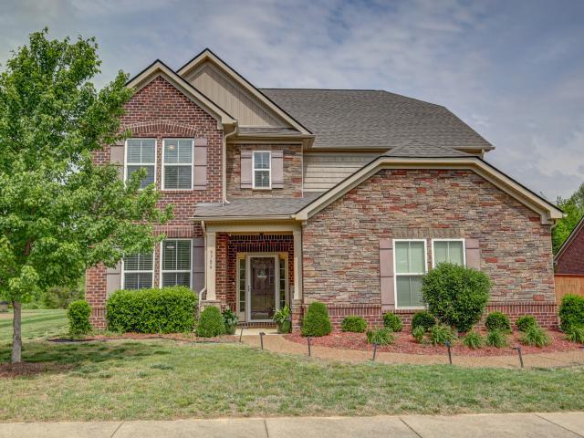 9786 Glenmore Ln