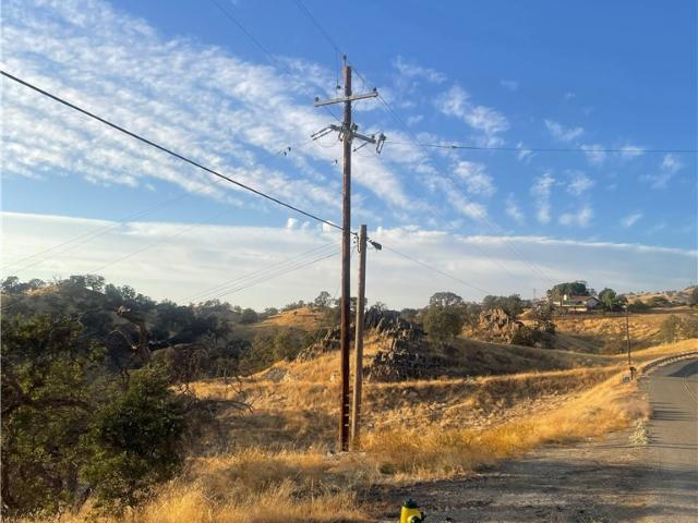 9787 Caracol Cir, La Grange, CA 95329 | MLS #OC25239