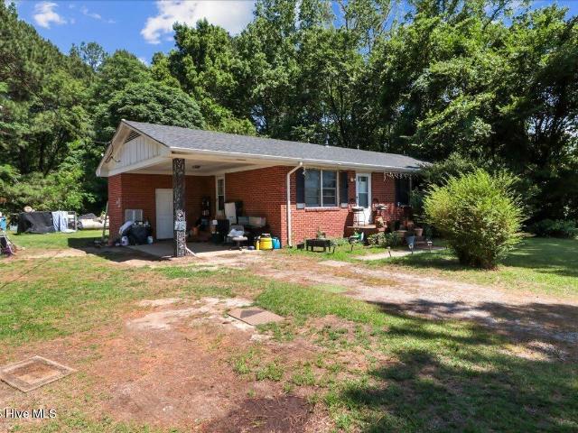 9781 Red Oak Road