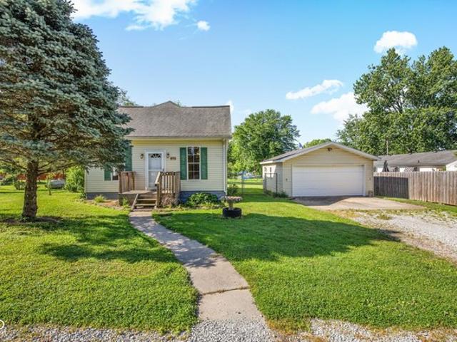 9781 W Walnut St, Lapel, IN 46051