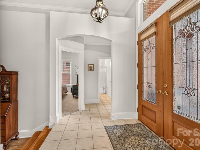 978 Blakeley Walk