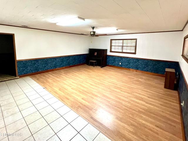 978 Butler Rd Se