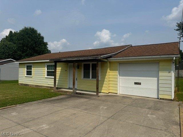 978 Elberon Ave, Salem, OH 44460