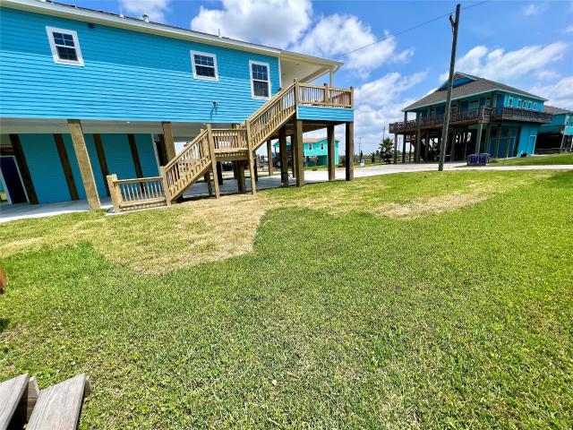978 Fisherman Drive S