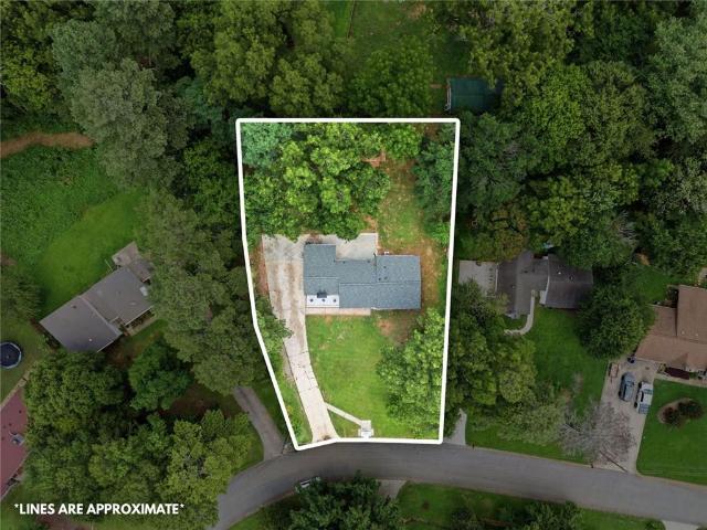 978 Hilltop Court