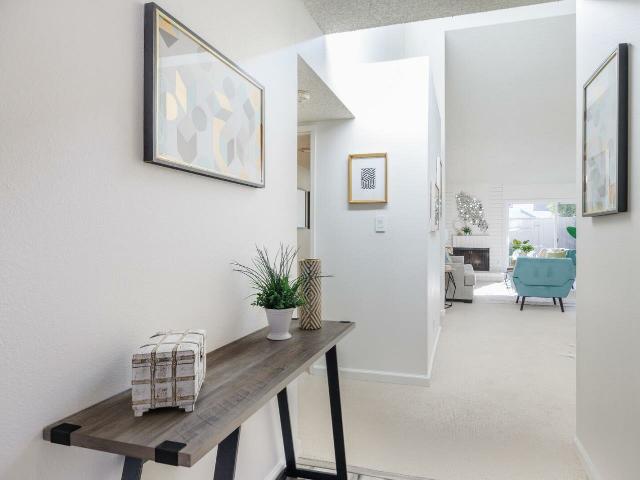 978 Marquette Ln, Foster City, US, CA