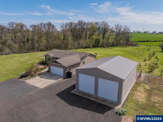 978 Meadows Ln SE, Jefferson, OR 97352