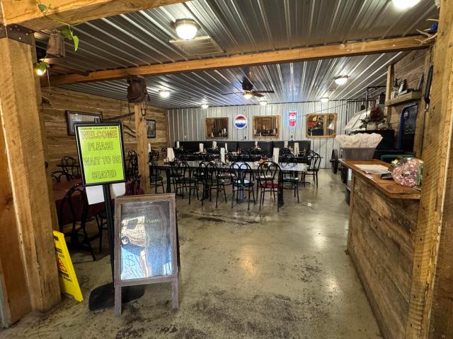 978 North State Highway 39