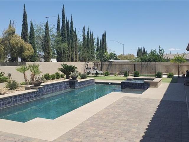 9796 Jamies Jewel Way, Las Vegas, NV 89149