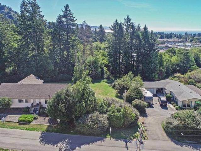 97972 Hall Way, Brookings, OR 97415