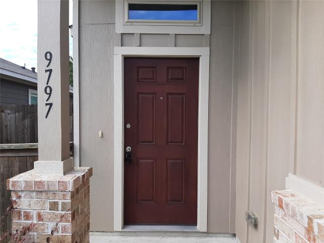 9797 9 Grosbeak Lane