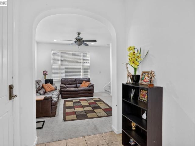 9799 Belladonna Dr