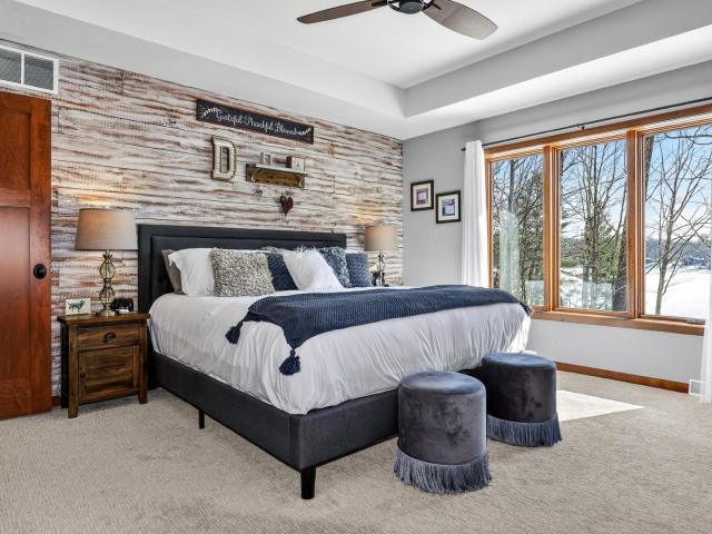 9799 Lee Lake Rd, Hazelhurst, WI
