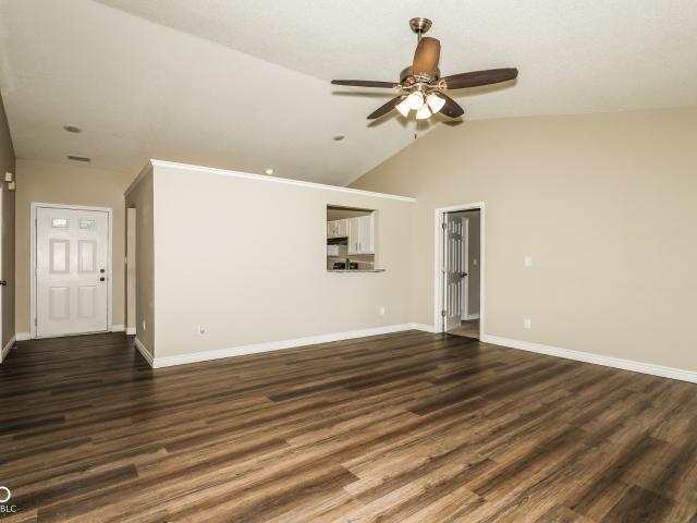 9790 Stonewall Lane