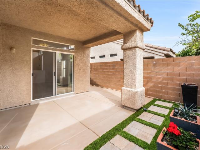 9791 Hickory Crest Ct, Las Vegas, NV 89147 | MLS #2755 | Compass