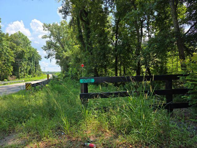 9792 Old Number Six Highway