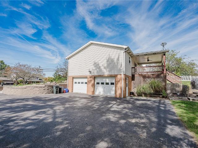 979 Barclay Rd