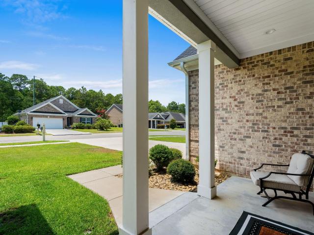 979 Henry James Dr