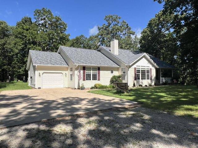 979 State Route Dd # Hh, Willow Springs, MO 65793