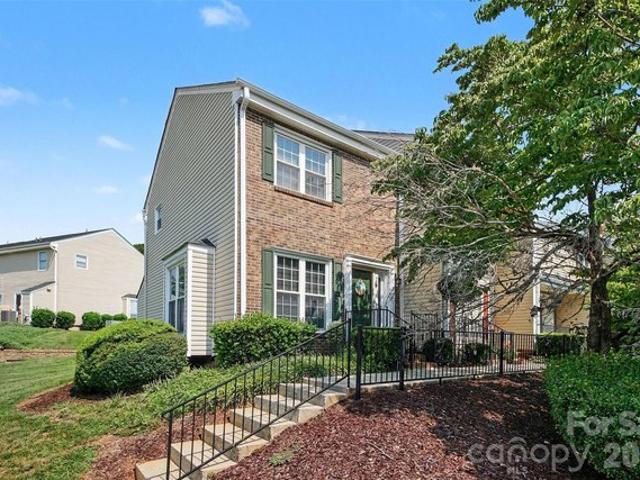 979 Surry Ln Unit A, Gastonia, NC 28054