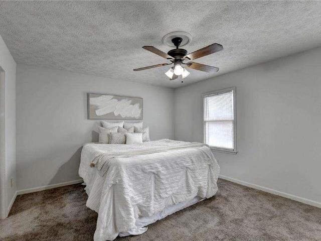 979 Park Gate Place