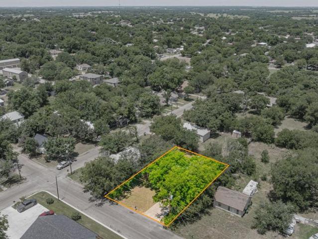 979 W Pecan Street