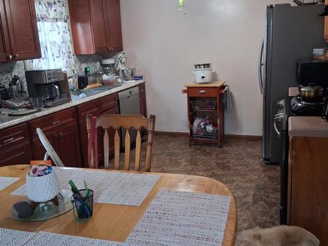 9804 Mohawk Drive