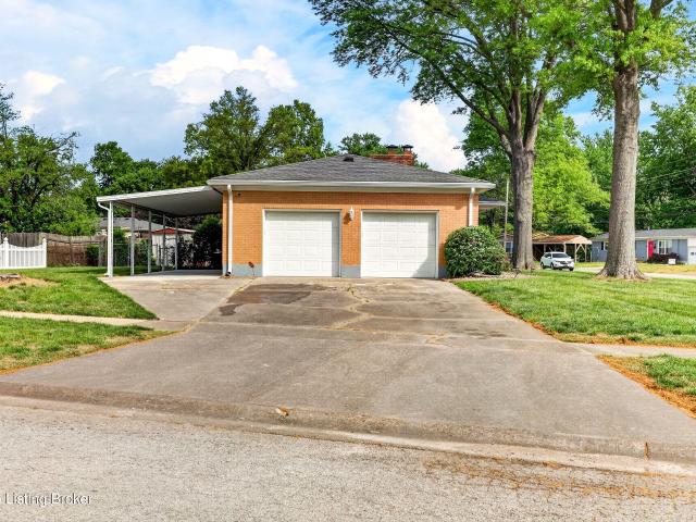 9804 Evening Star Dr