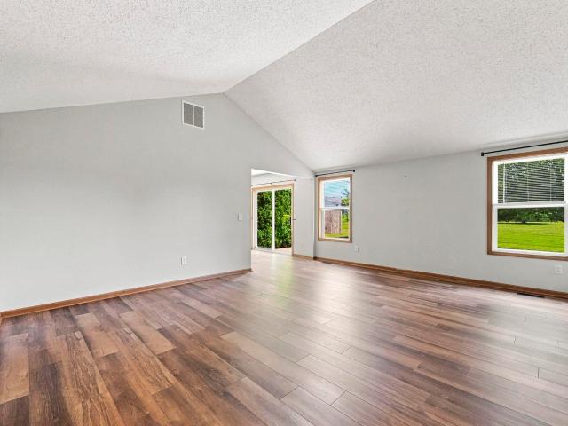 9804 La Mesa Drive