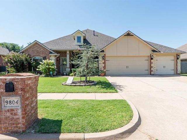9804 SW 36th Rd, Yukon, OK 73099