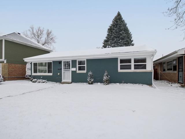 9804 S Maplewood Ave, Evergreen Park, IL 60805 | Compass