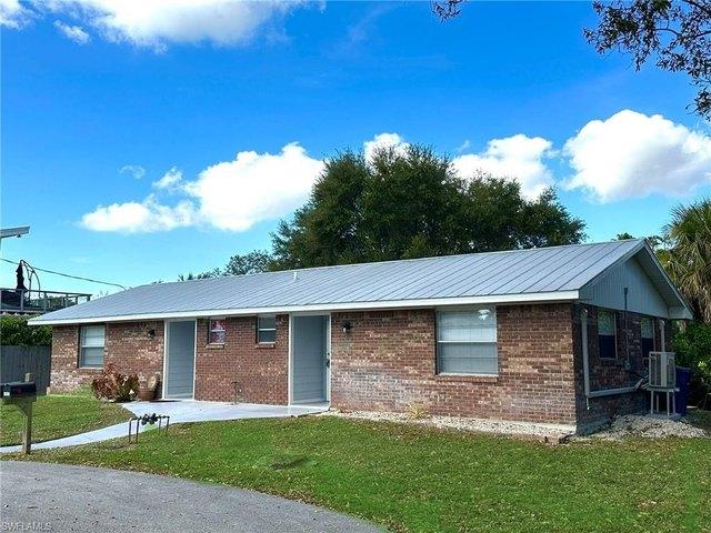 9805/9 Montana Ct Lot 37, Bonita Springs, FL 34135