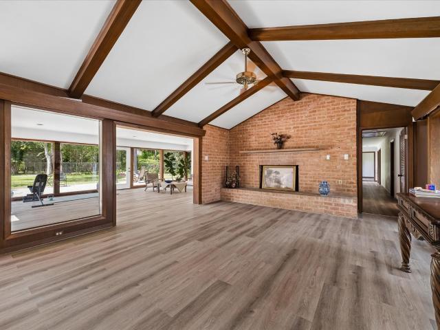 9805 Shadow Wood Dr, Houston, TX 77080 | MLS #98911 | Compass
