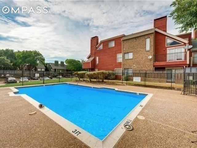 9805 Walnut St C102, Dallas, TX